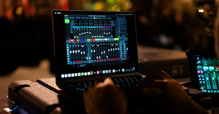 Boostez vos opérations industrielles avec VIF Software